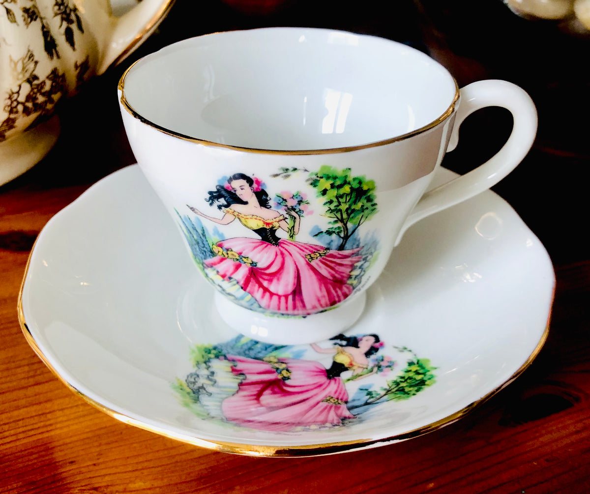 Miss Dainty – Duchess of Candles